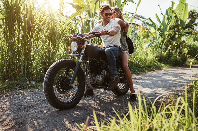 5 Tips for Riding a Motorcycle with a Passenger – Luimoto