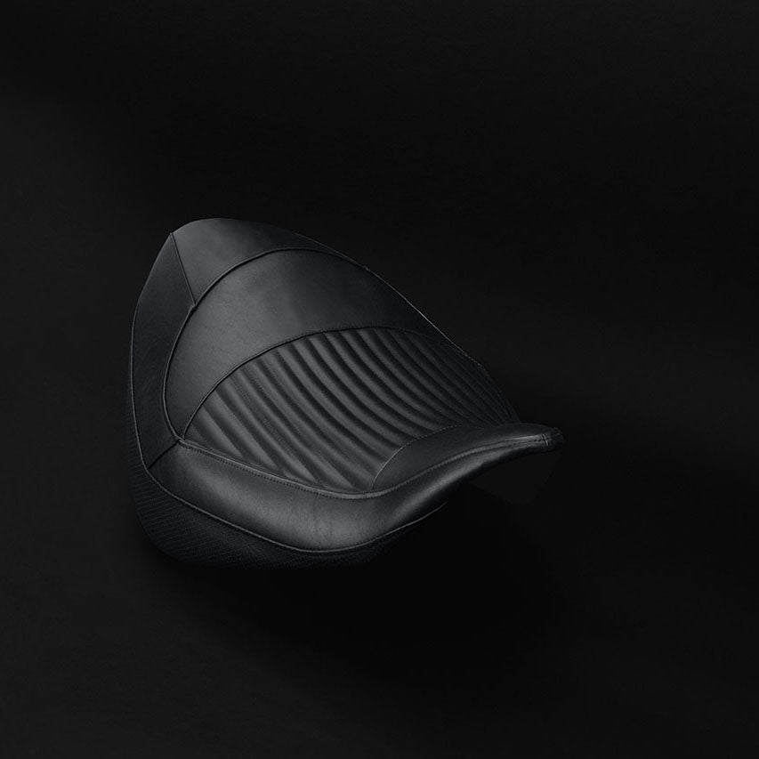 04 Honda Valkyrie Rune Rider Seat Cover (Sport Classic) – Luimoto