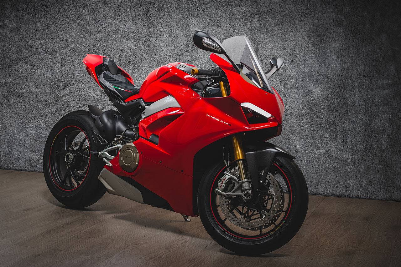 18-21 Ducati Panigale V4 Passenger Seat Cover (Corsa) – Luimoto